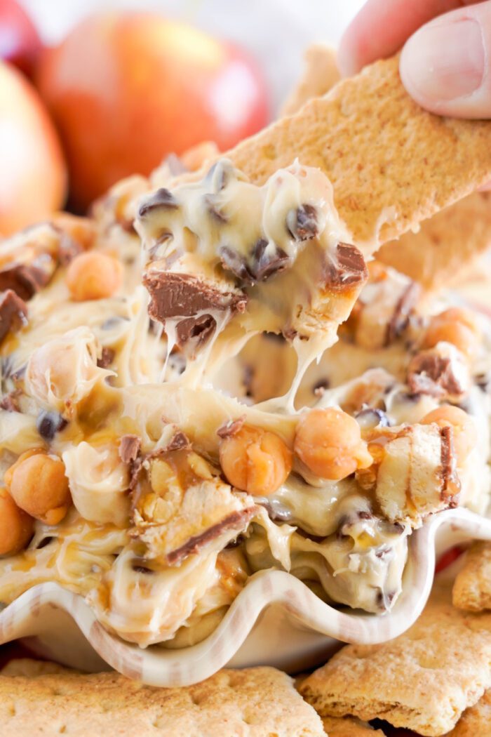 The Best Snickers Caramel Apple Dip Recipe - LemonPeony