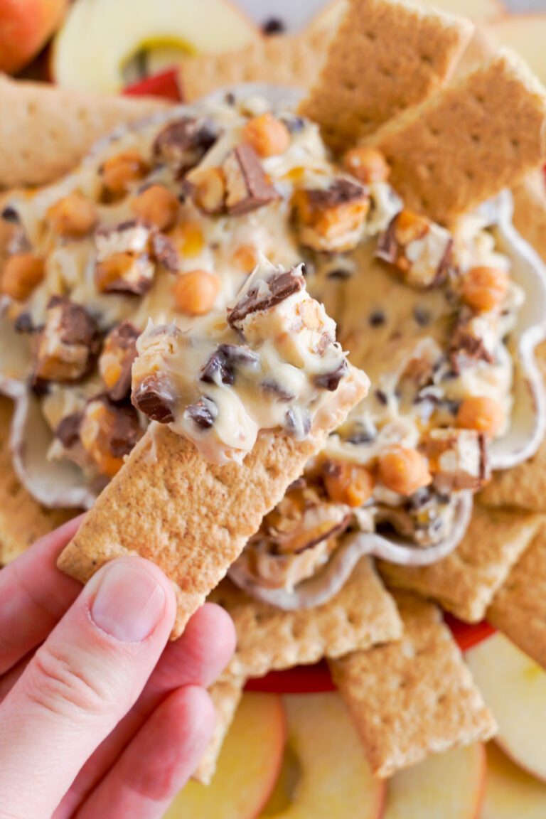 The Best Snickers Caramel Apple Dip Recipe - LemonPeony