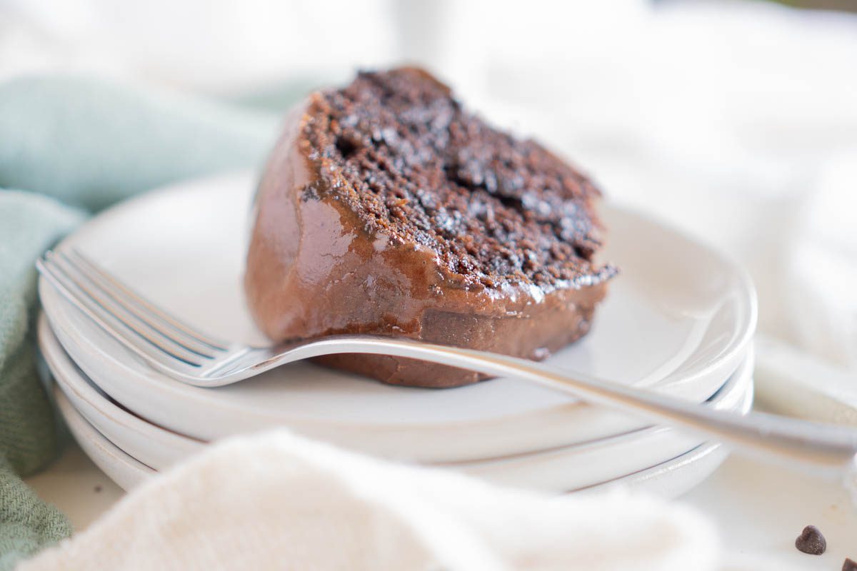 Eash Chocolate Cake Recipe - LemonPeony